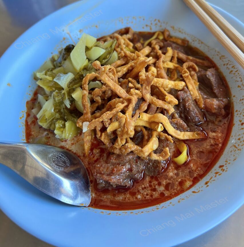 Khao Soi Mae Manee :: Chiang Mai Master