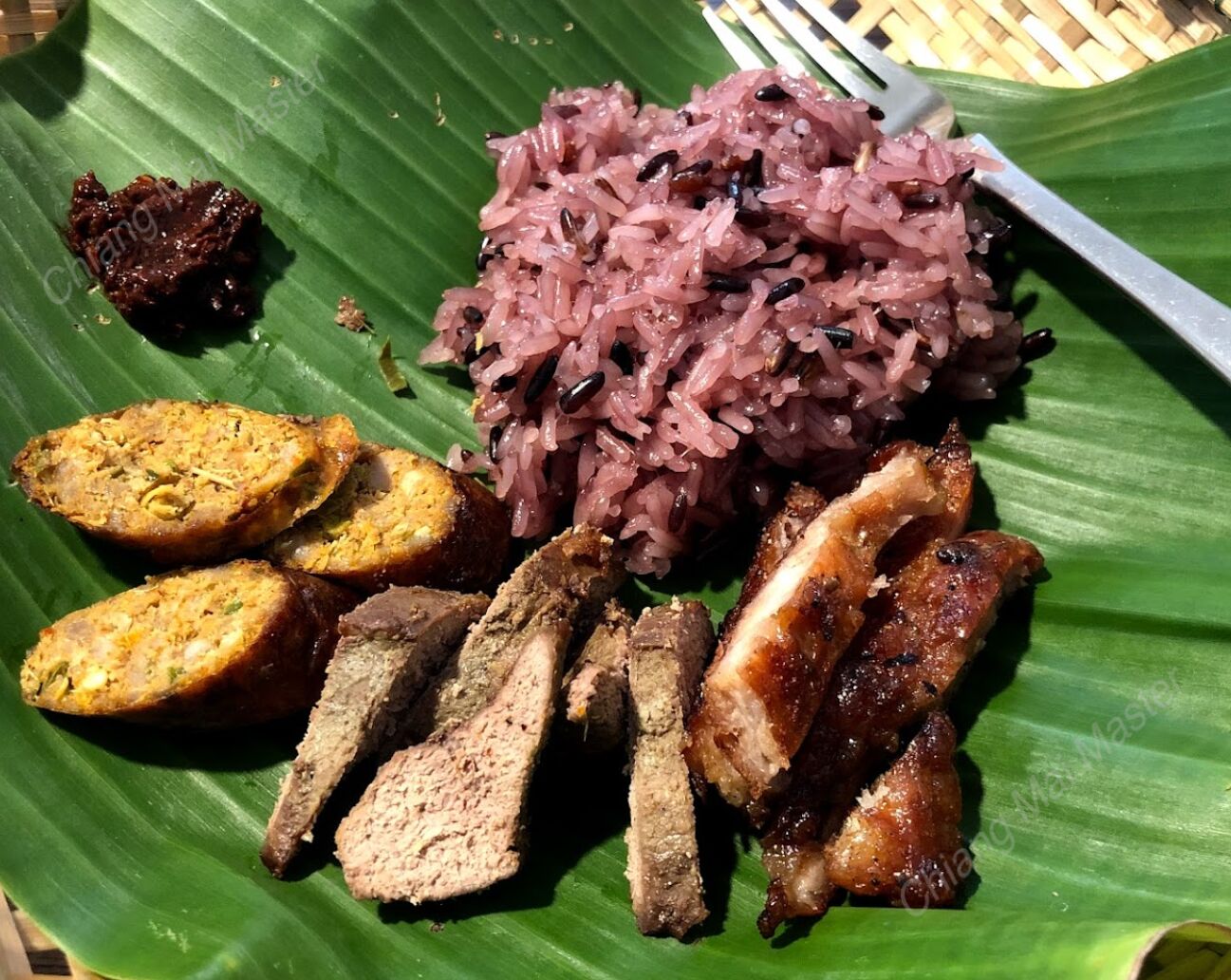 Moo Ping Khun Por :: Chiang Mai Master